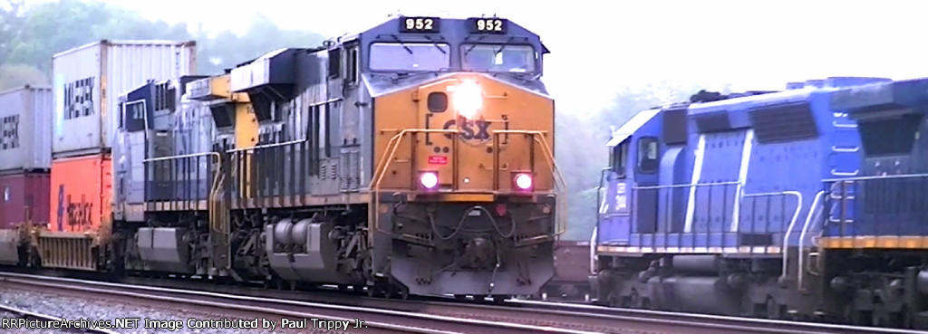 CSX 952